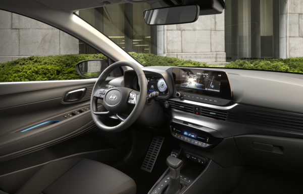 "유럽에서만 팔기에는 아깝다." 현대차 바이욘 페이스리프트 공개