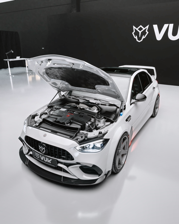 AMG C63, 드디어 V8 심장 이식... 전설의 190E 에보 Ⅱ 부활시킨 'Vuk EVOlution X'