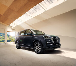 "프리미엄 SUV 도전장" KG모빌리티(KGM) 렉스턴 써밋 출시