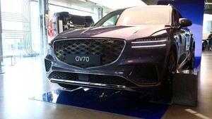 "균형 잡힌 도심형 럭셔리 SUV 여기 있네" 제네시스, GV70 페이스리프트 탄탄한 기본기 자랑하는 'GV70 스탠다드'